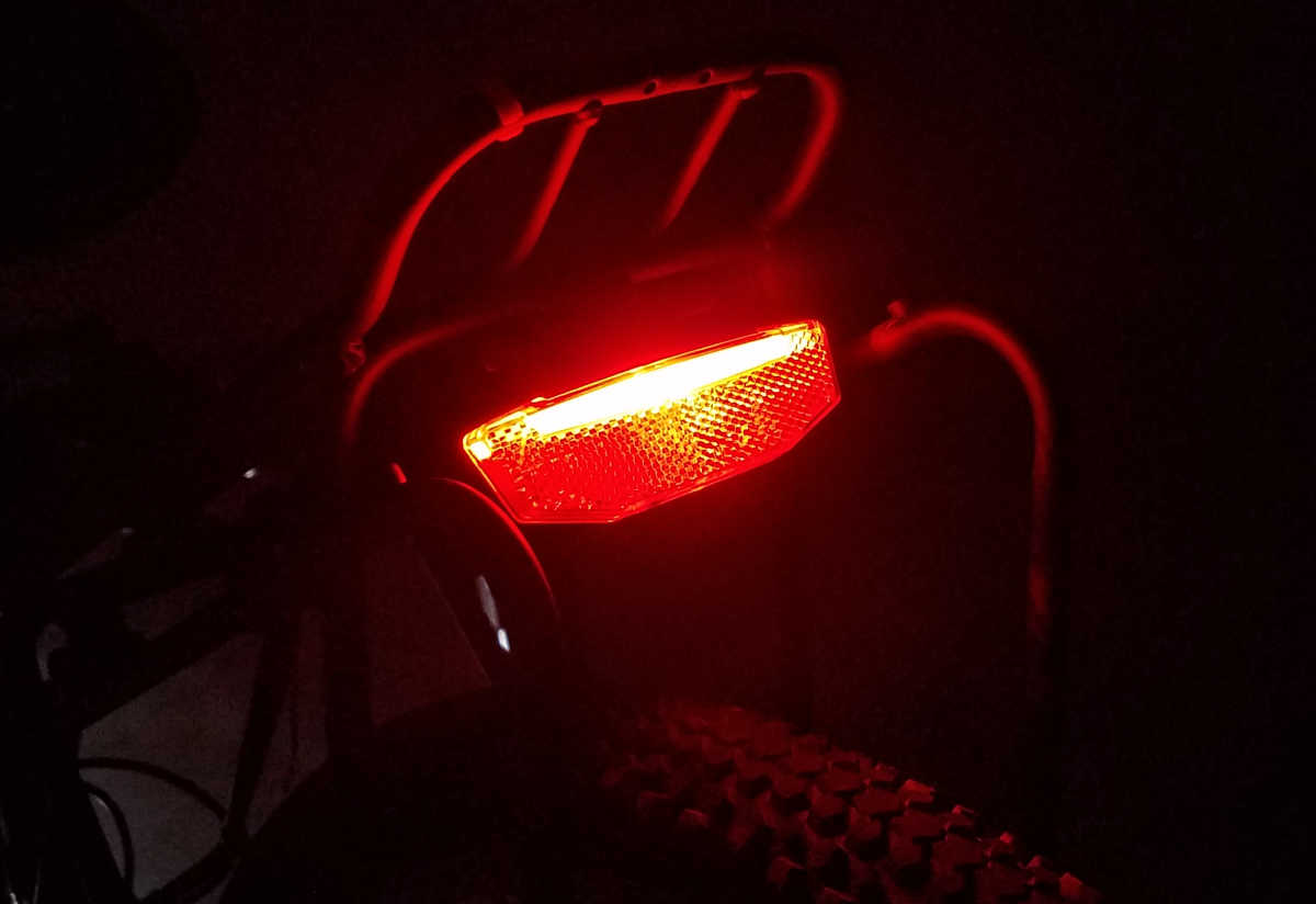 eBike Taillights: All You Need to Know - RIDEeMTB.com 2025